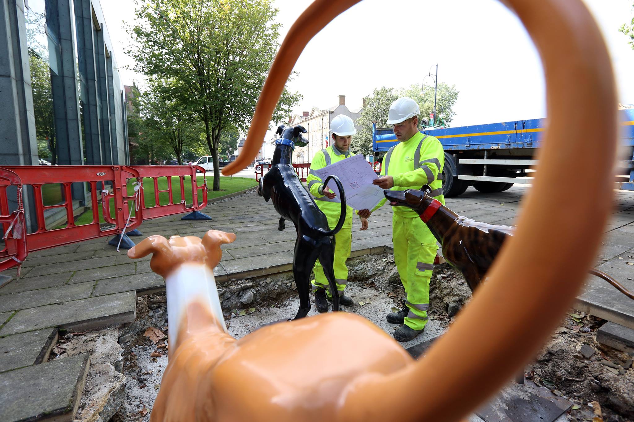 Racing Ahead (Stockton, Irene Brown, 1995) – North East Statues