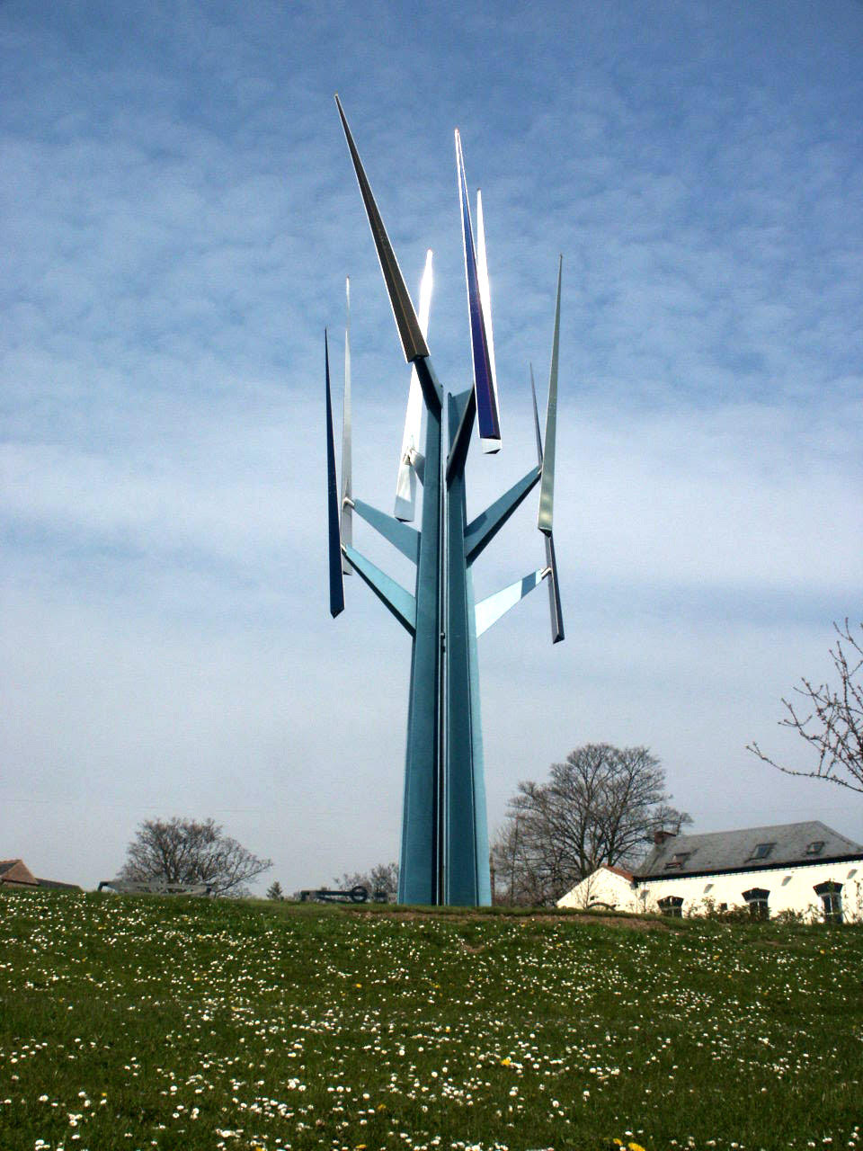 Aeolian Motion (Stockton-on-Tees, Phil Johnson, 2001) – North East Statues